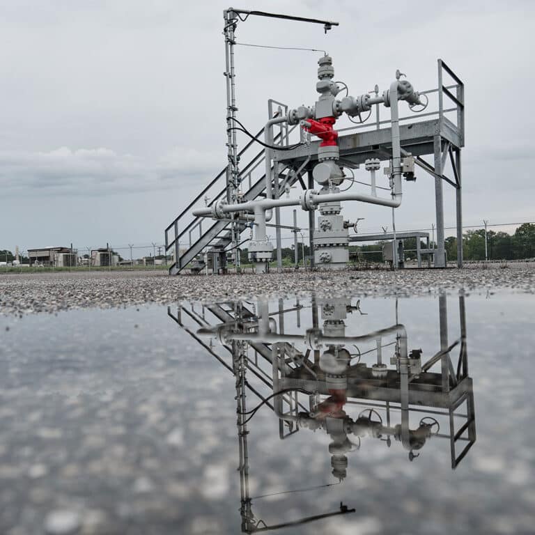 Crown™ Actuated Valves - Stream-Flo Industries Ltd.